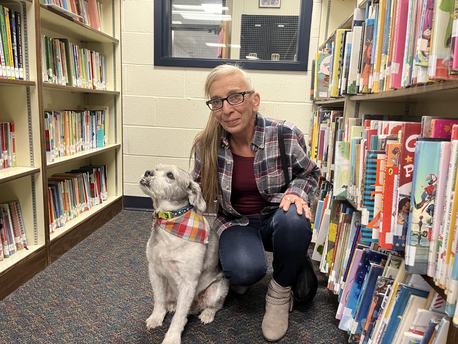 Teddy Welcomes Community Members to BMUs Library – Bucks News Network